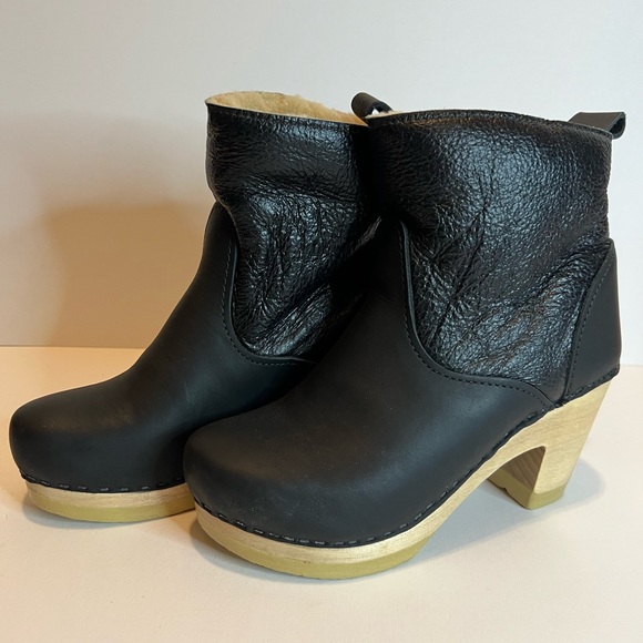 No. 6 | Shoes | No 6 Pull On Shearling Clog Boot In High Heel In Ink ...